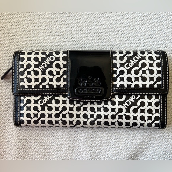 Coach | Bags | Coach Y2k Vintage Penelope Op Art Wallet | Poshmark